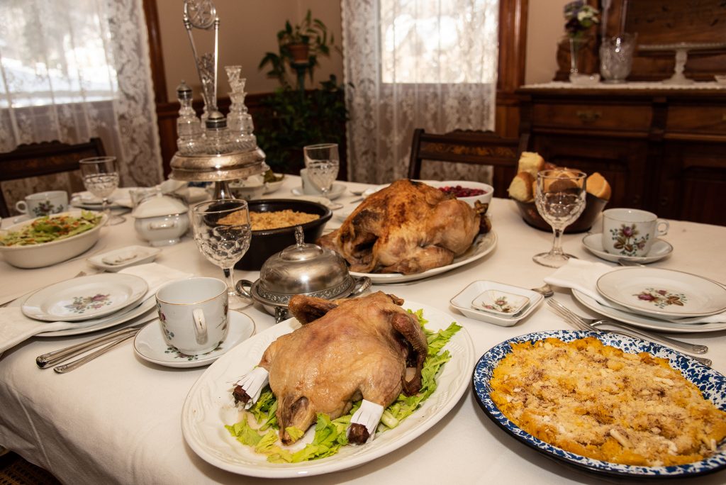 Celebrate Thanksgiving with Wagon Rides, Crafts & Farm Traditions ...